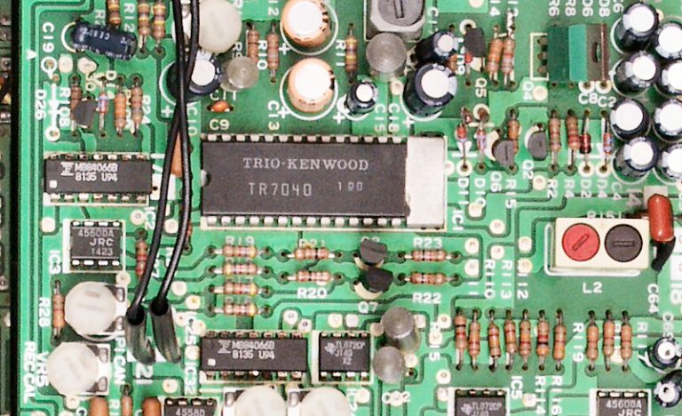 Kenwood L-02T FM 전용 아날로그 튜너 그리고 8차선 도로를 신나게 달리는 자동차의 논리 - 빈티지 오디오 콘텐츠와 판매, 오디오퍼브